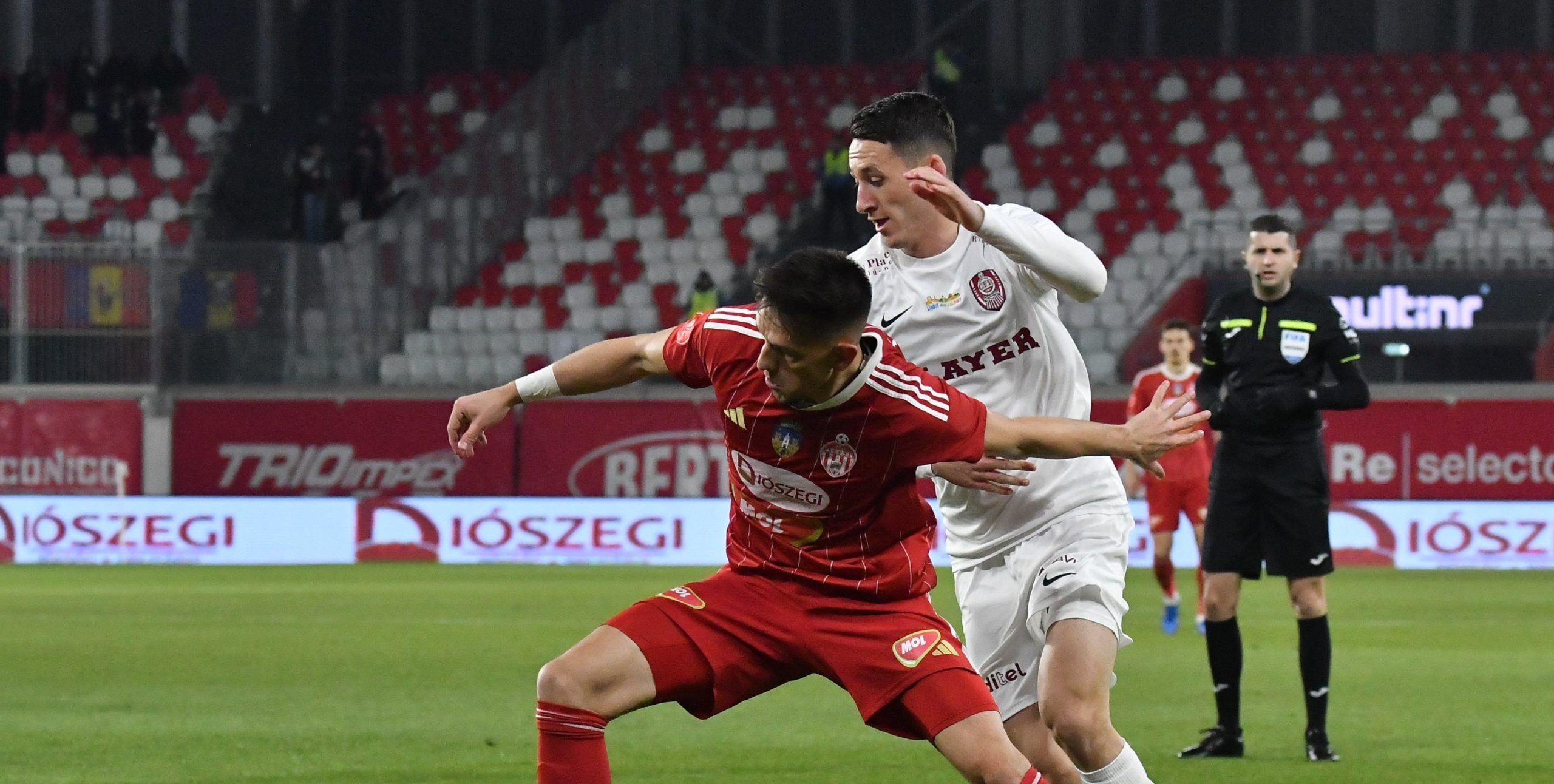 Fază controversată la Sepsi - CFR Cluj! Gol validat direct din camera ...